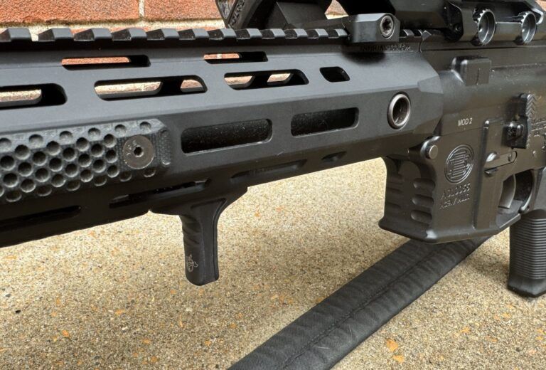 The Complete Guide to AR-15 Grips: Selecting the Perfect Grip for Your ...