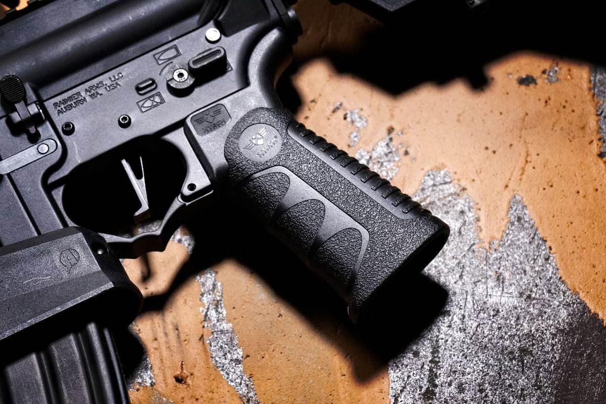 Xtech Tactical Adjustable Angle AR15/M4 Grip 17, 25, 33 degrees with Upgraded Texture - Dirty ...